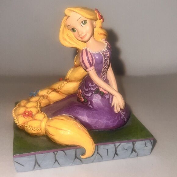 Disney | Art | Disney Showcase Collection Rapunzel Rapunzel On The ...